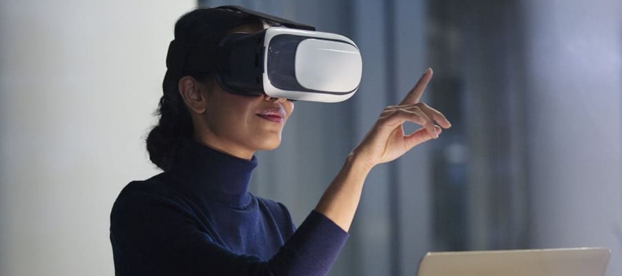 Cloud VR: the next step for professional use of Virtual Reality